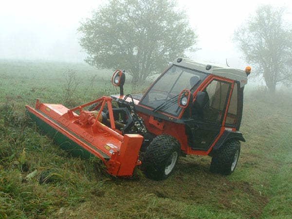 Reform Metrac Mowers Image Gallery - Slopemower